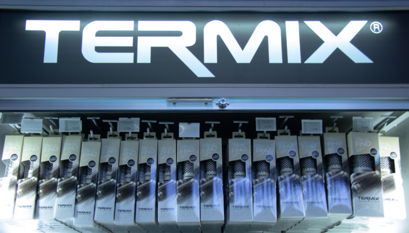 History and evolution of the hairbrush: the burst of the XL hairbrush ...